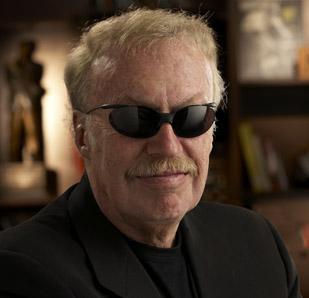 Money and life advice from Nike founder Phil Knight | Greenbacks Magnet